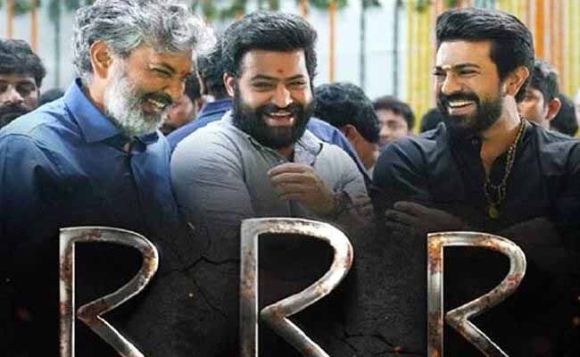 భారీ ధరకు అమ్ముడుపోయిన RRR డిజిటల్ హక్కులు..