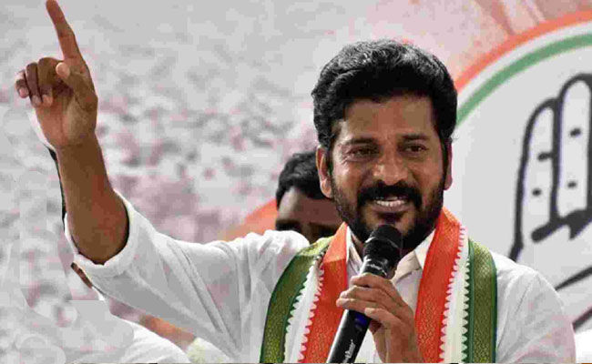 Revanth Reddy: కాంగ్రెస్ పార్టీకి నేను కోడల్లాంటి వాడిని: రేవంత్ రెడ్డి