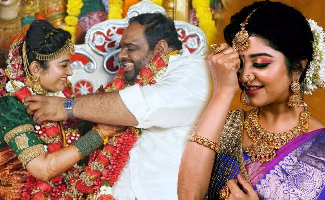 Ravindar- Mahalakshmi : ప్రియమైన భార్యకు ప్రేమతో 'ఒకటిన్నర కిలోల బంగారు ...