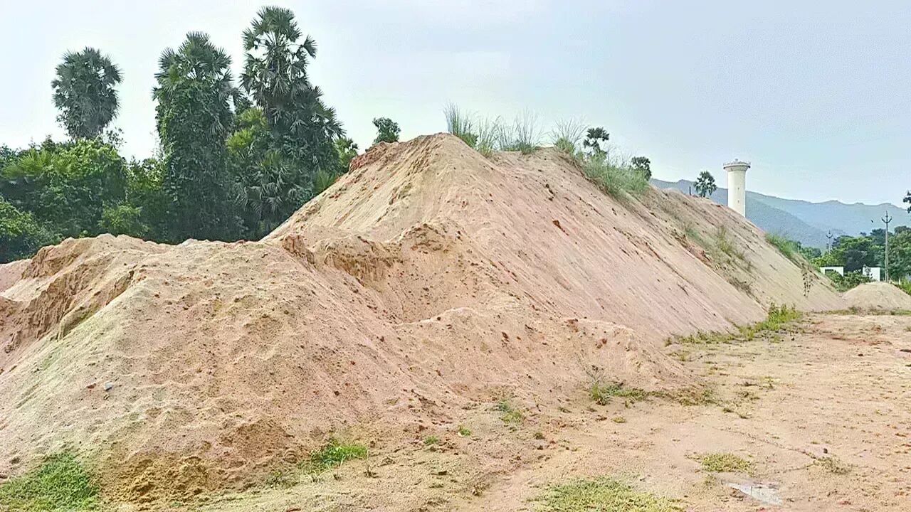 AP Free Sand: ఏపీ ప్రజలకు నేటి నుంచి ఉచిత హామీ అమలు | AP Free Sand ...