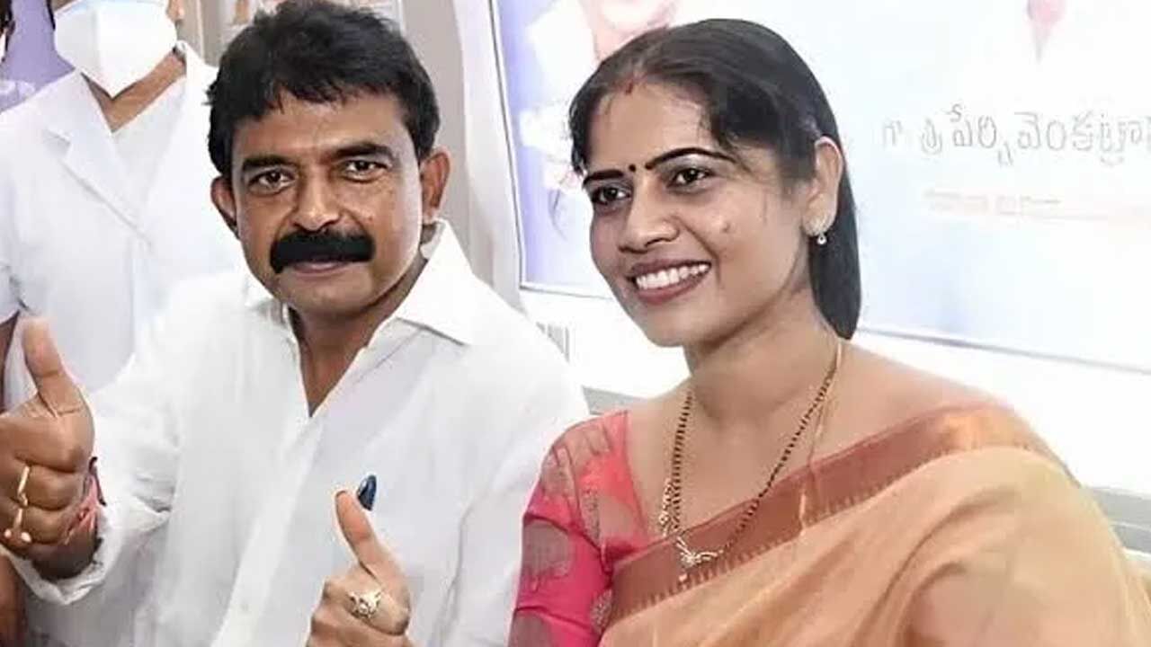 Perni Nani Wife Jayasudha : పేర్ని నాని భార్యకు కోర్టులో ఊరట | Perni Nani Wife Gets Relief in Court