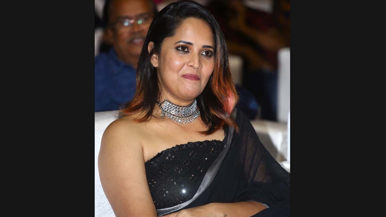 రాశికి అనసూయ సారీ.. అయినా ఆగని వివాదం.. | Anasuya Apologises to Actress ...